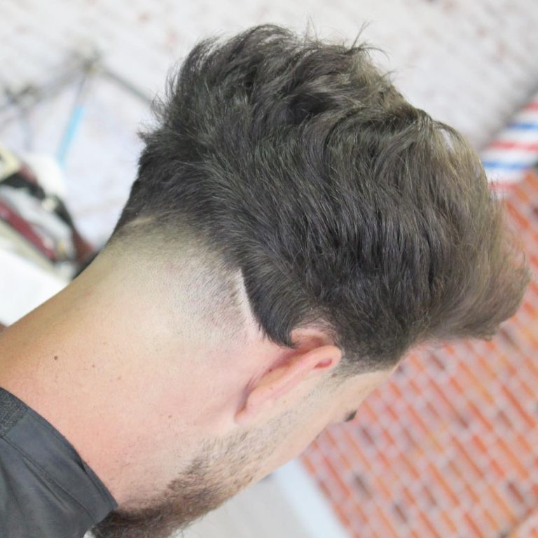 Latest 2018 Best Fade Haircuts - Men's Hairstyle Swag